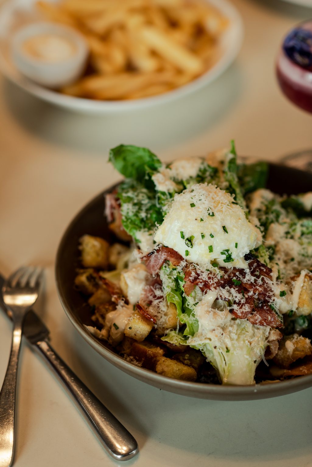 Local Bistro, Make a Table Booking Now - Huon Hill Hotel