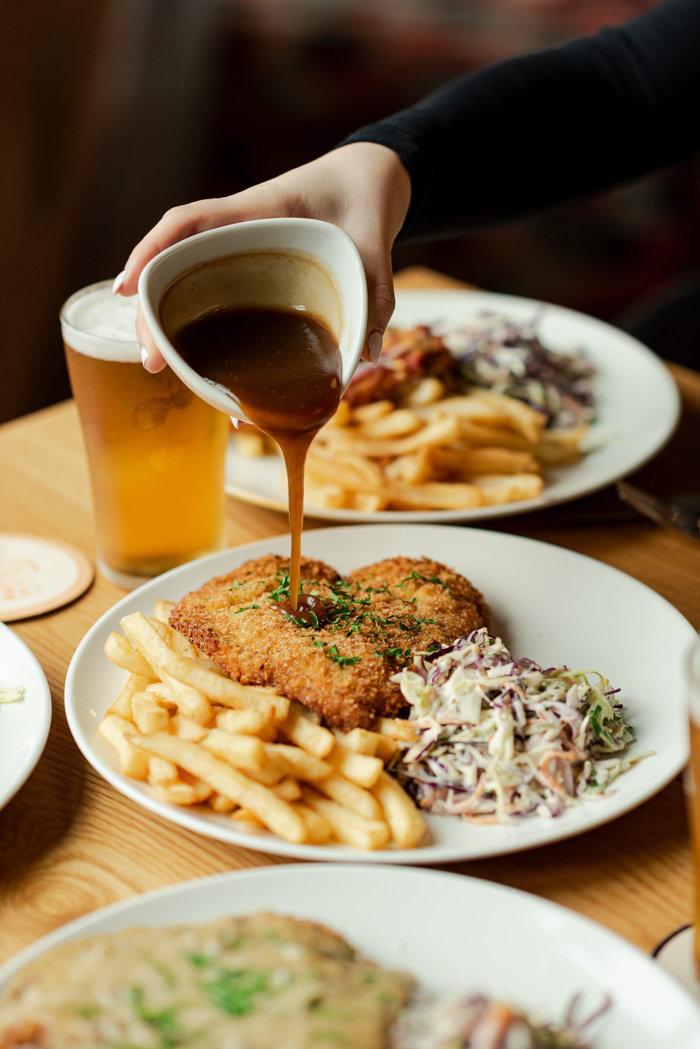 Local Bistro, Make a Table Booking Now - Huon Hill Hotel